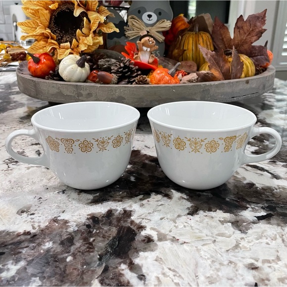 Corningware | Dining | Vintage Corelle By Corningware Butterfly Gold ...